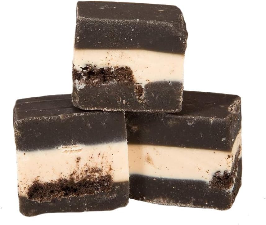 The Fudge Factory Cookie and Cream 500 gram Delicious hand made fudge ...