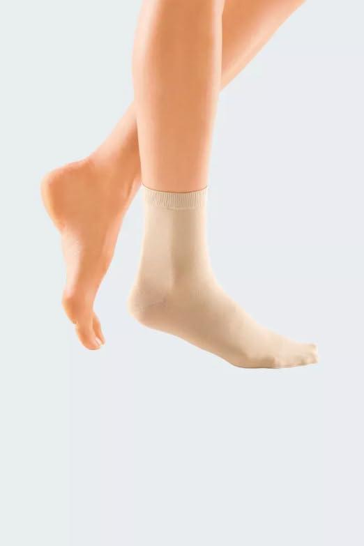 Medi Circaid Compression Anklet - Best Compressive Sock for Lower Leg ...