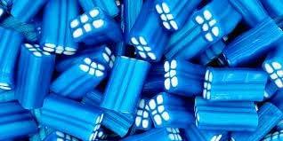 1kg Blue Raspberry Liquorice Cream Bricks - Fondant Filled Blue ...