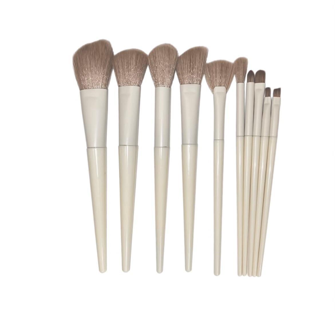 white makeup brushes