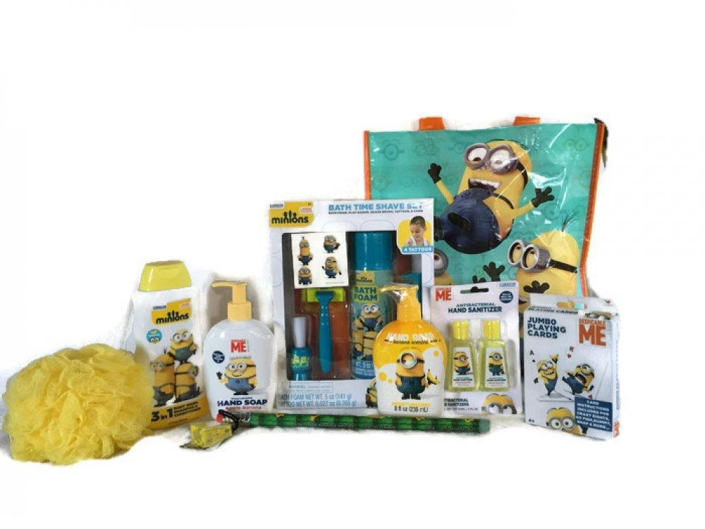 Disney Despicable Me Minion 12-Piece Bath Time & Game Set in Gift Tote ...