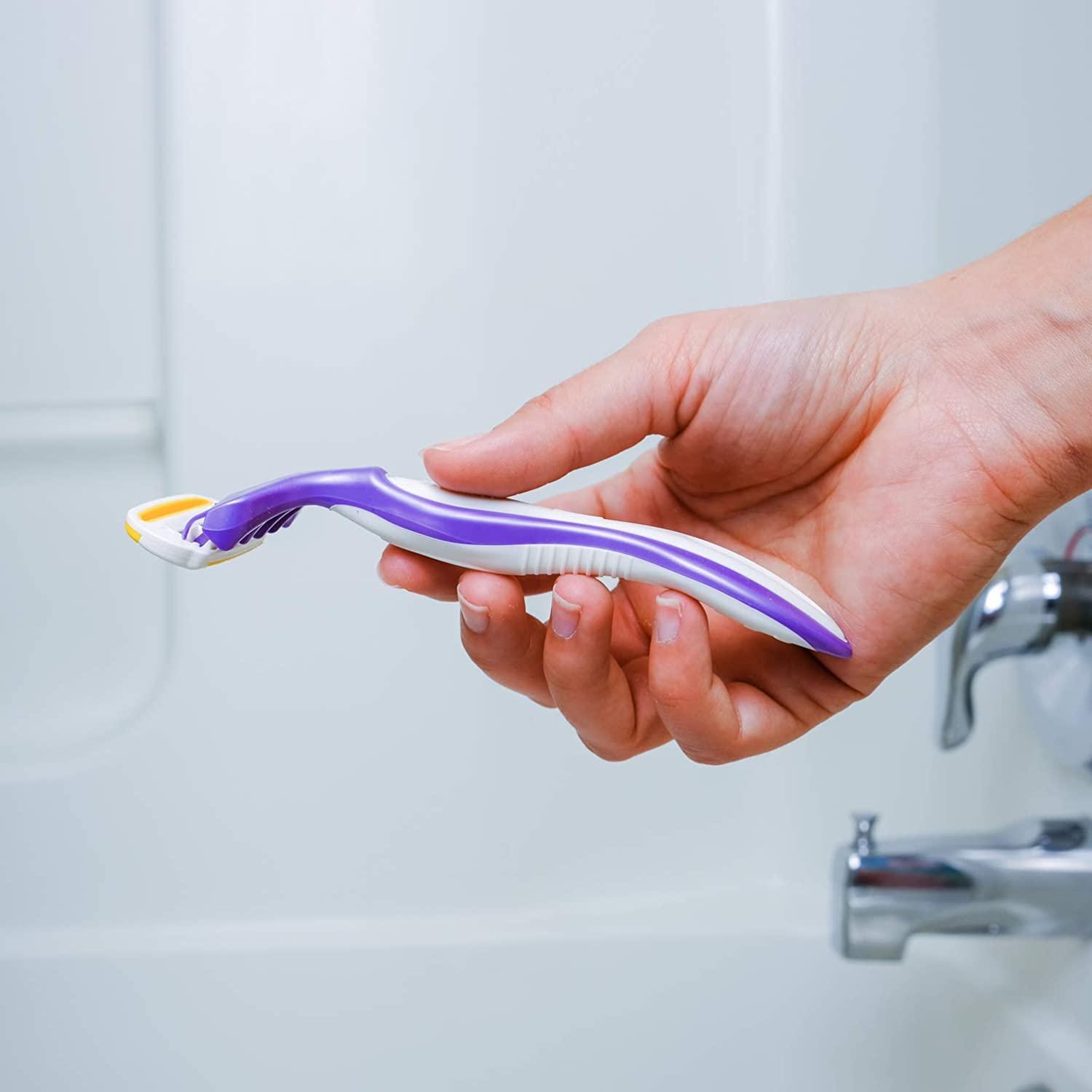 Body Spa Shave 4-Blade Disposable Razors with Coconut Oil Moisture Pad ...