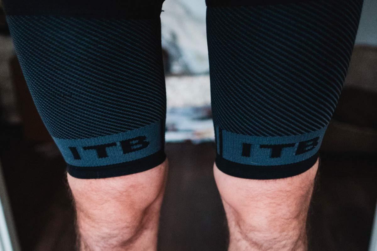 OS1st QS4 Compression Quad/Hamstring Sleeve with IT Band Brace - Large ...