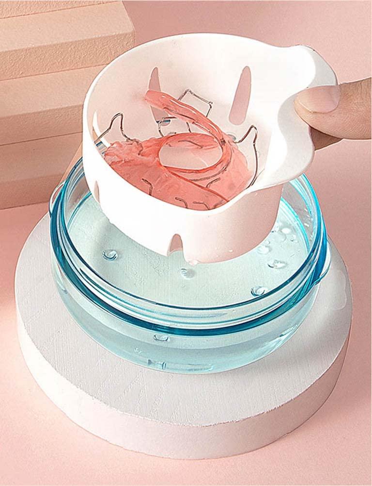 Anbbas Leakproof Denture Cleaning Kit with Cup, Basket, and Brush ...