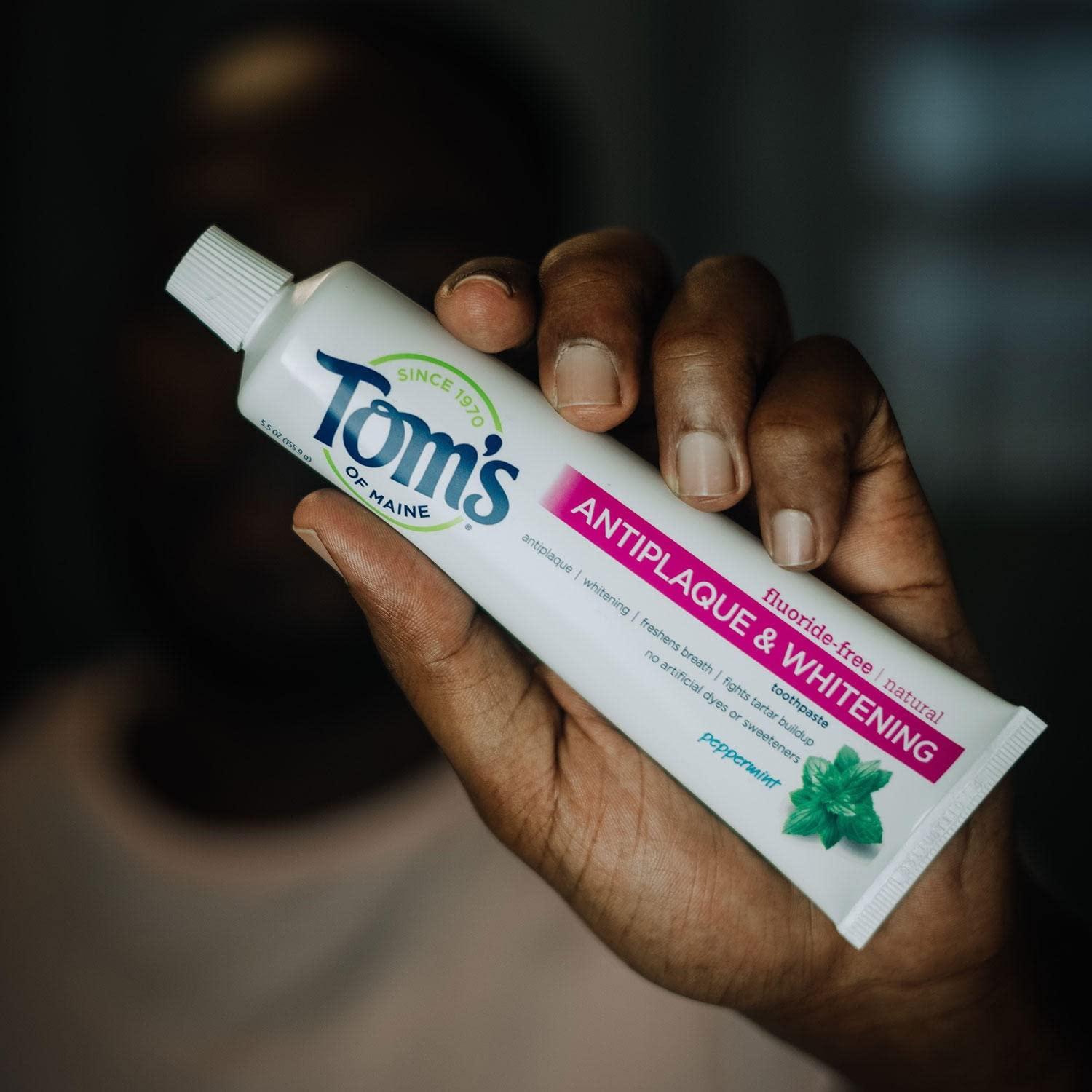 Tom's of Maine Fluoride-Free Antiplaque & Whitening Toothpaste ...