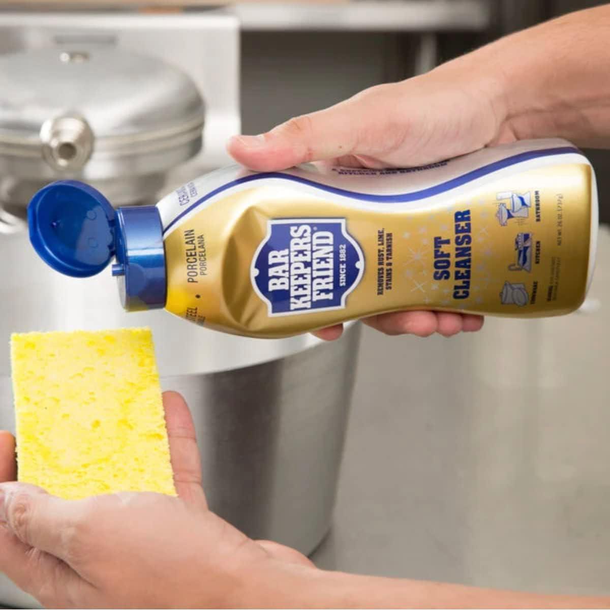 Bar Keepers Friend Cleanser (26 oz) & Non Scratch Scrubber Kit ...