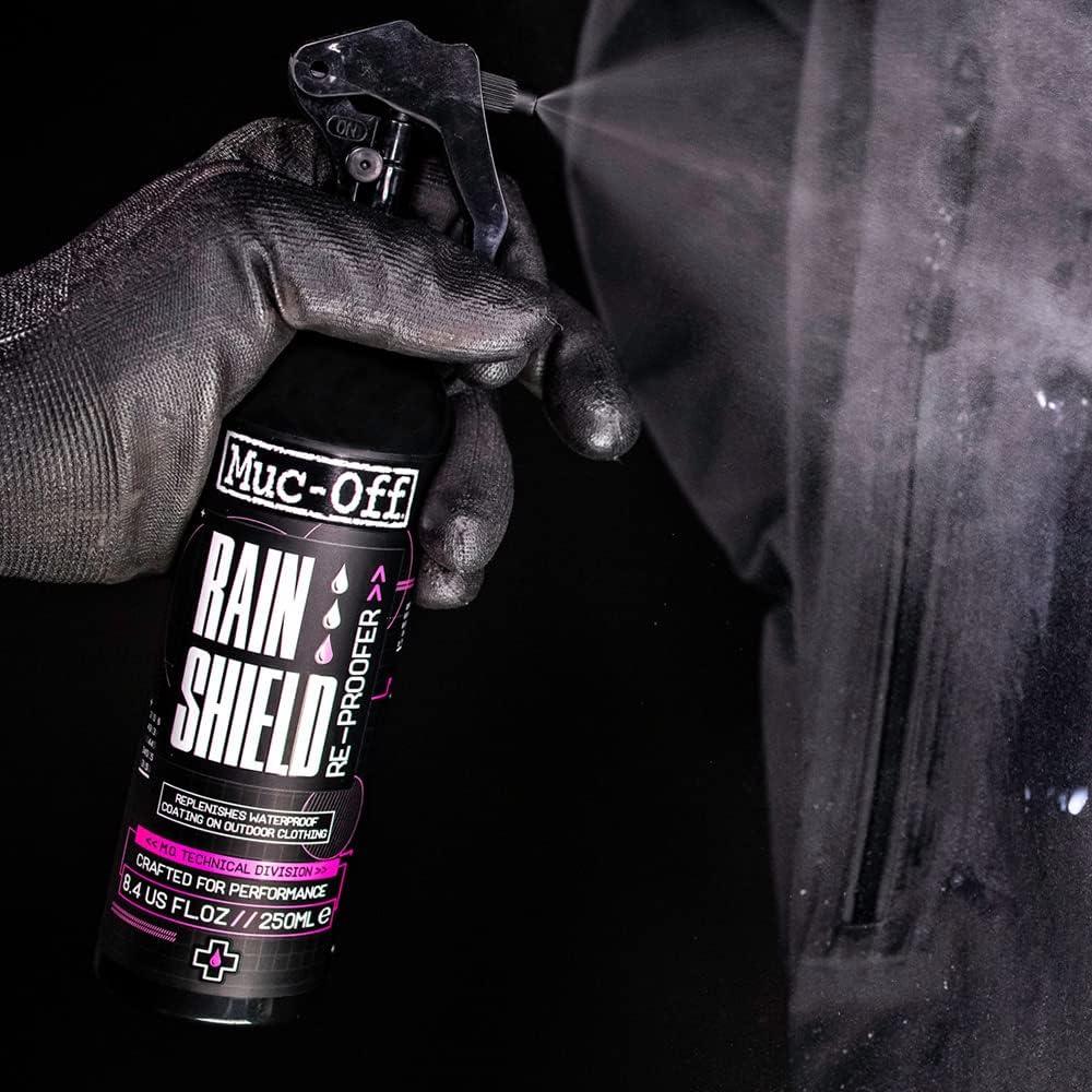 Muc-Off Rain Shield Re-Proofer 250ml - PFC-Free Waterproofer Spray for ...
