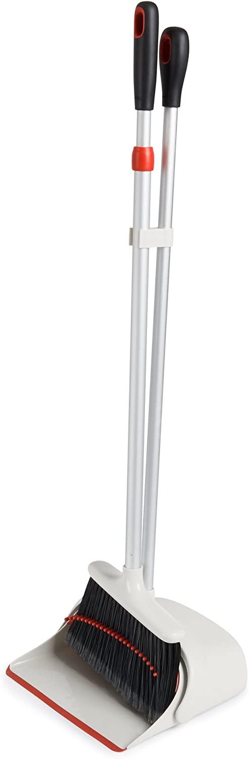 OXO Good Grips Large Sweep Set with Extendable Broom - Efficient ...