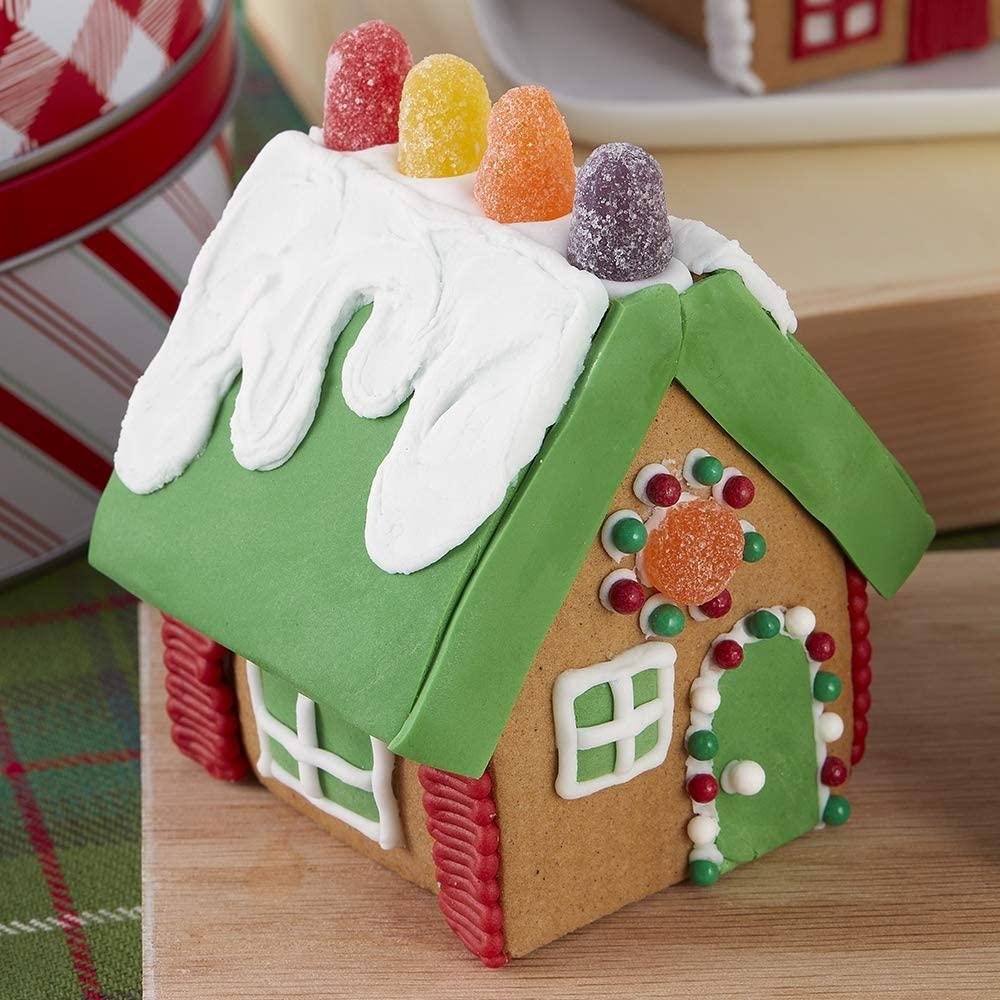 Wilton Build it Yourself Mini Village Gingerbread Decorating Kit | Buy ...