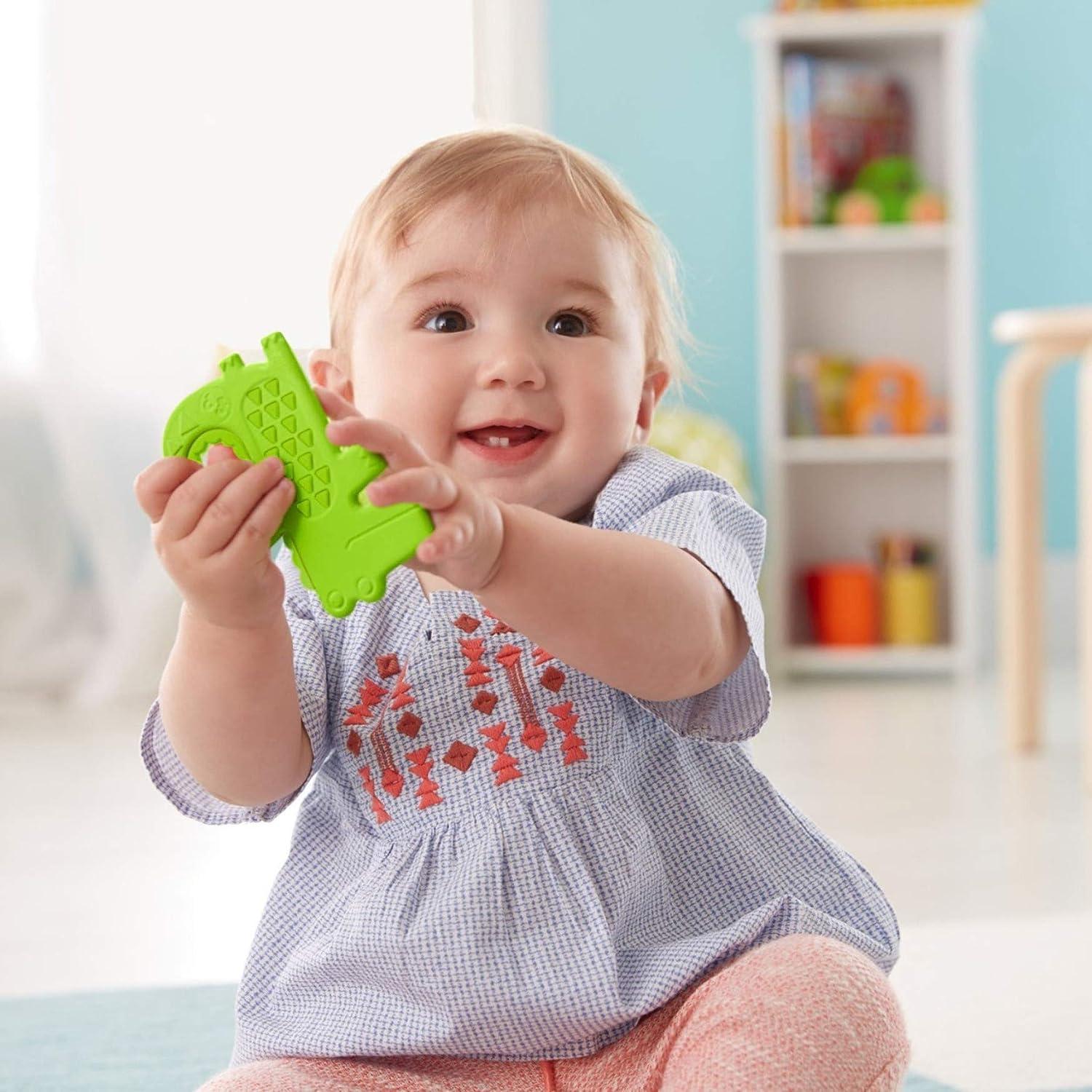 Fisher-Price Alligator Teether - Soothing and Safe Baby Teething Toy ...