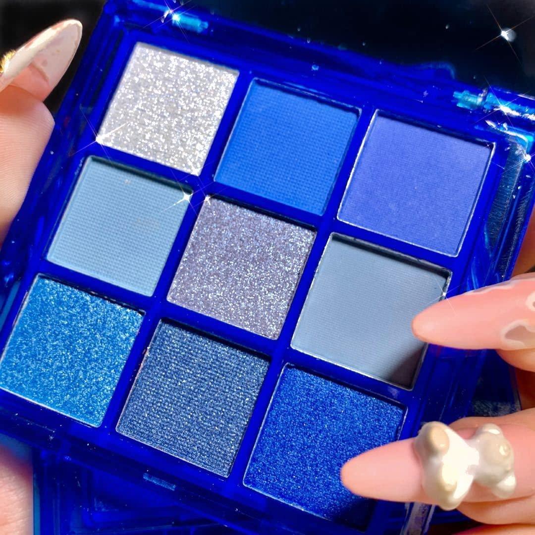 Navy Blue Eye Makeup
