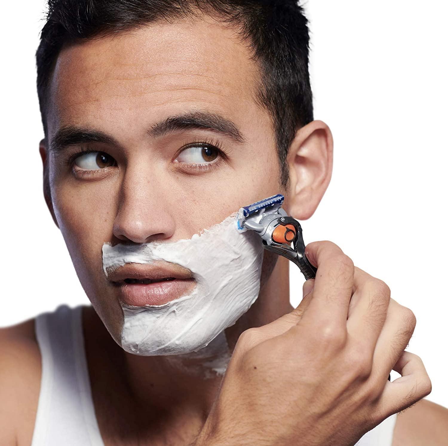 Gillette Fusion ProGlide Men's Razor with 4 Blade Refills - Skin ...