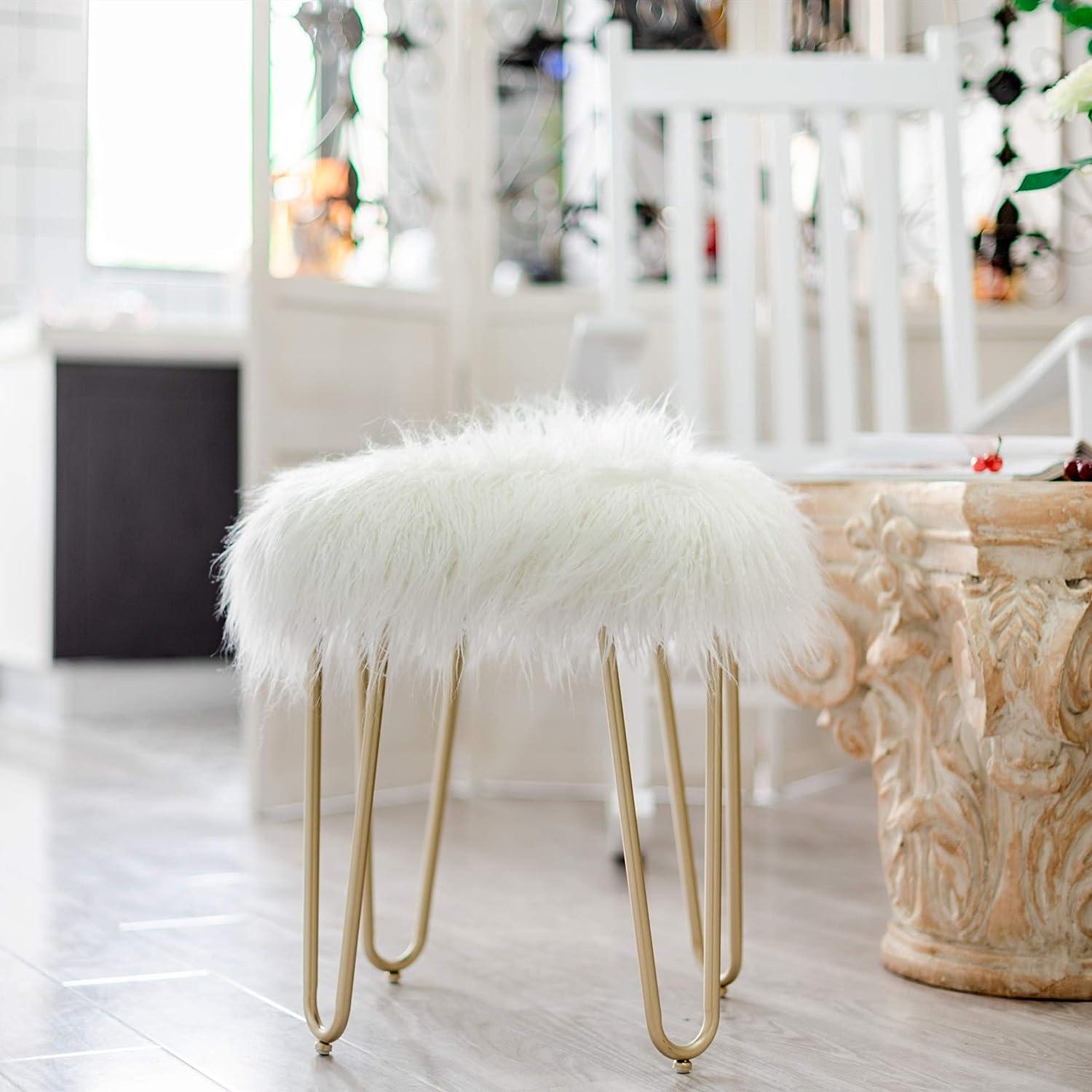 White Faux Fur Fabric for Crafts and Costumes - 20x20 inches | Buy Now ...