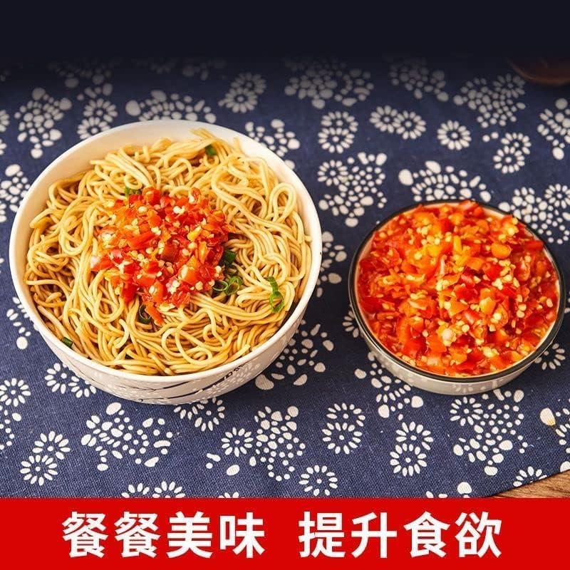 Hunan specialty spicy chopped chili sauce Chili sauce garlic paste ...