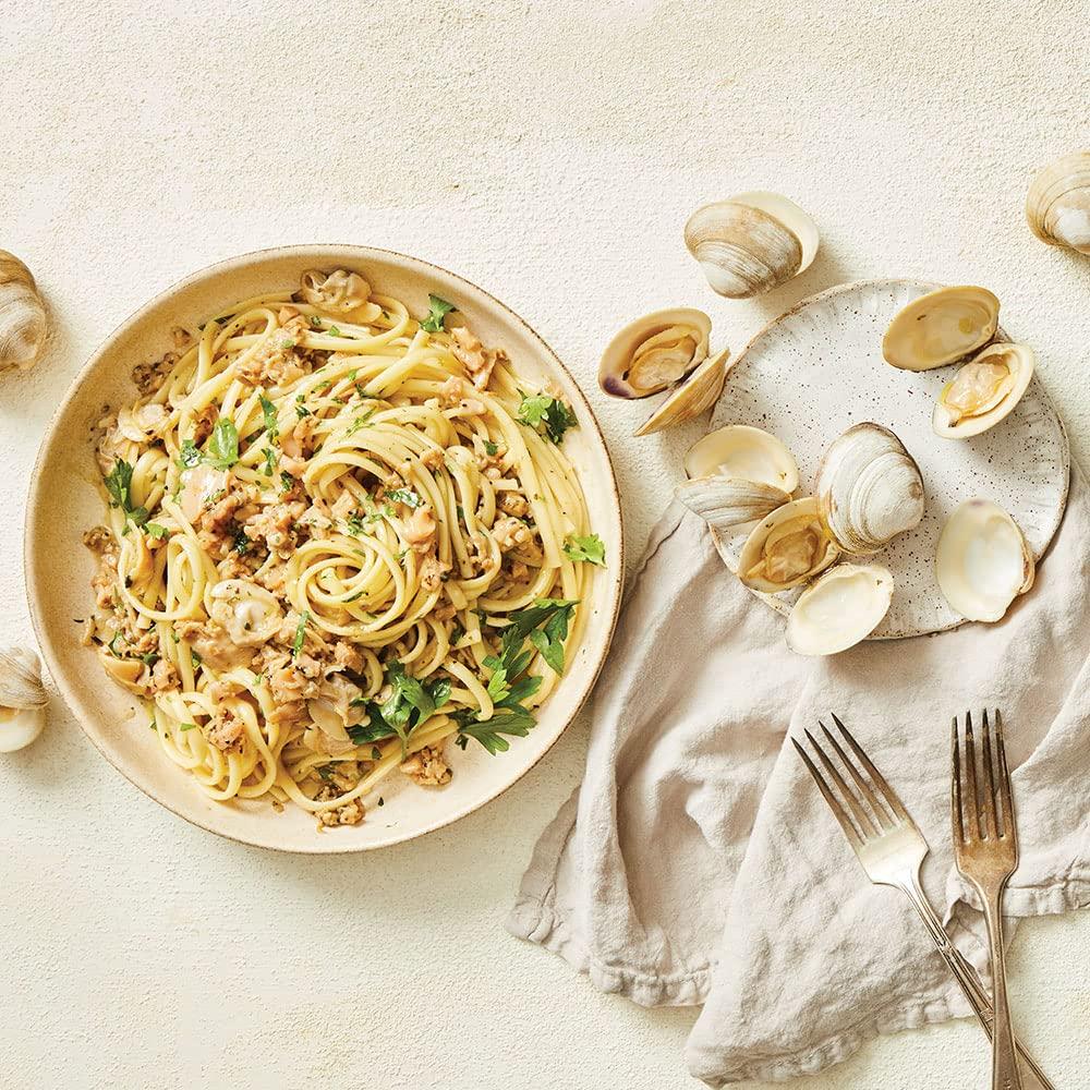 DeLallo Italian-Style White Clam Sauce, 10.5oz Can - 12-Pack ...