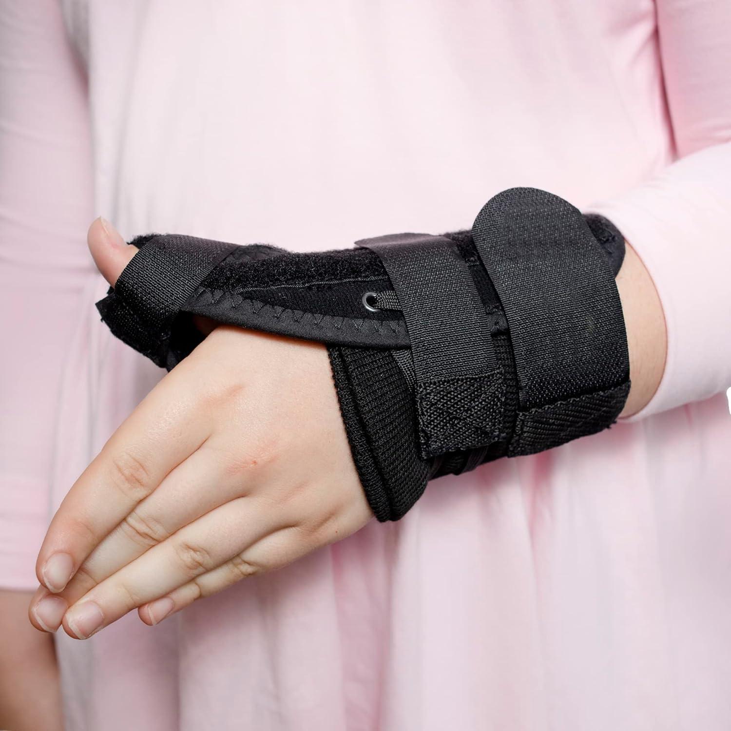 Brace Direct Pediatric Thumb Spica - Kids Wrist & Thumb Splint for ...