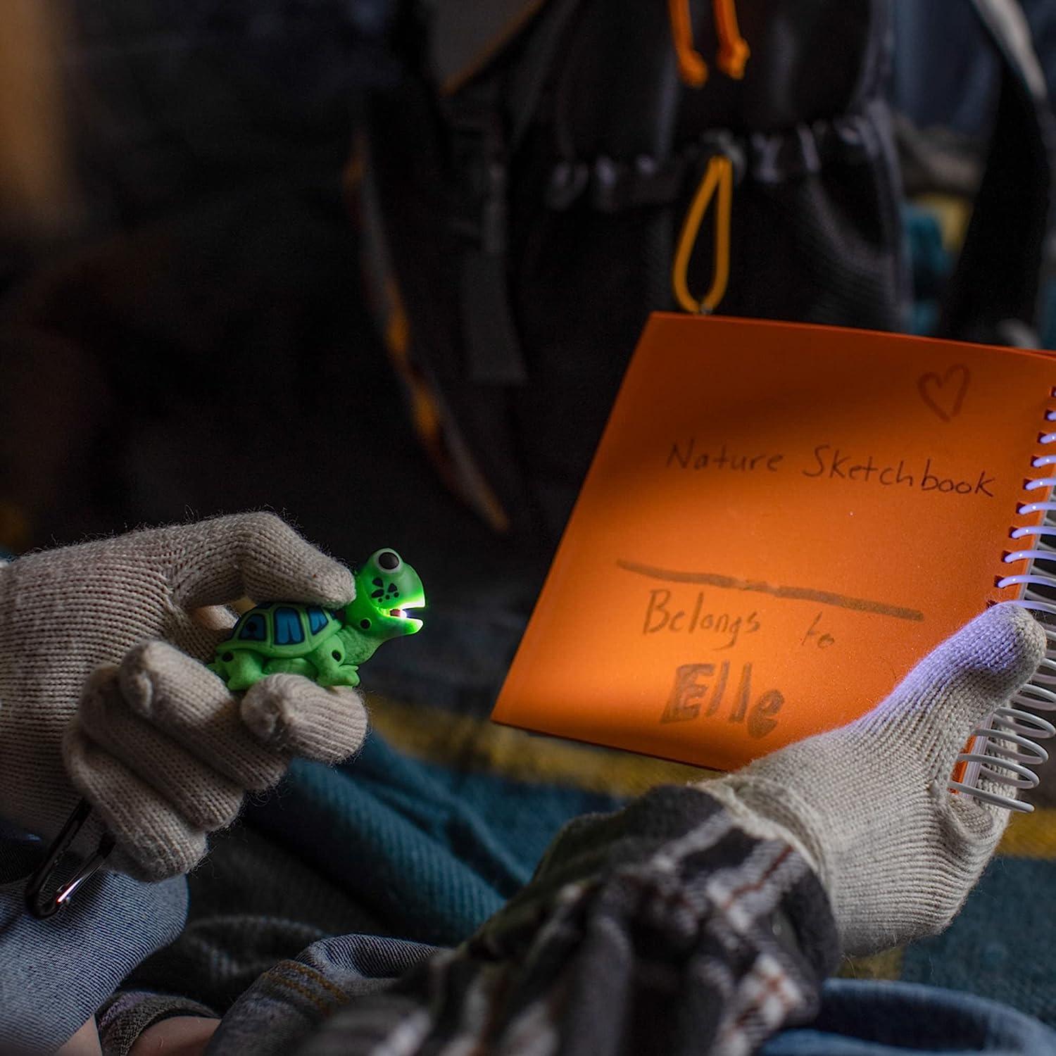 WildLight Animal Carabiner Flashlight - Mini Green Turtle Keychain ...