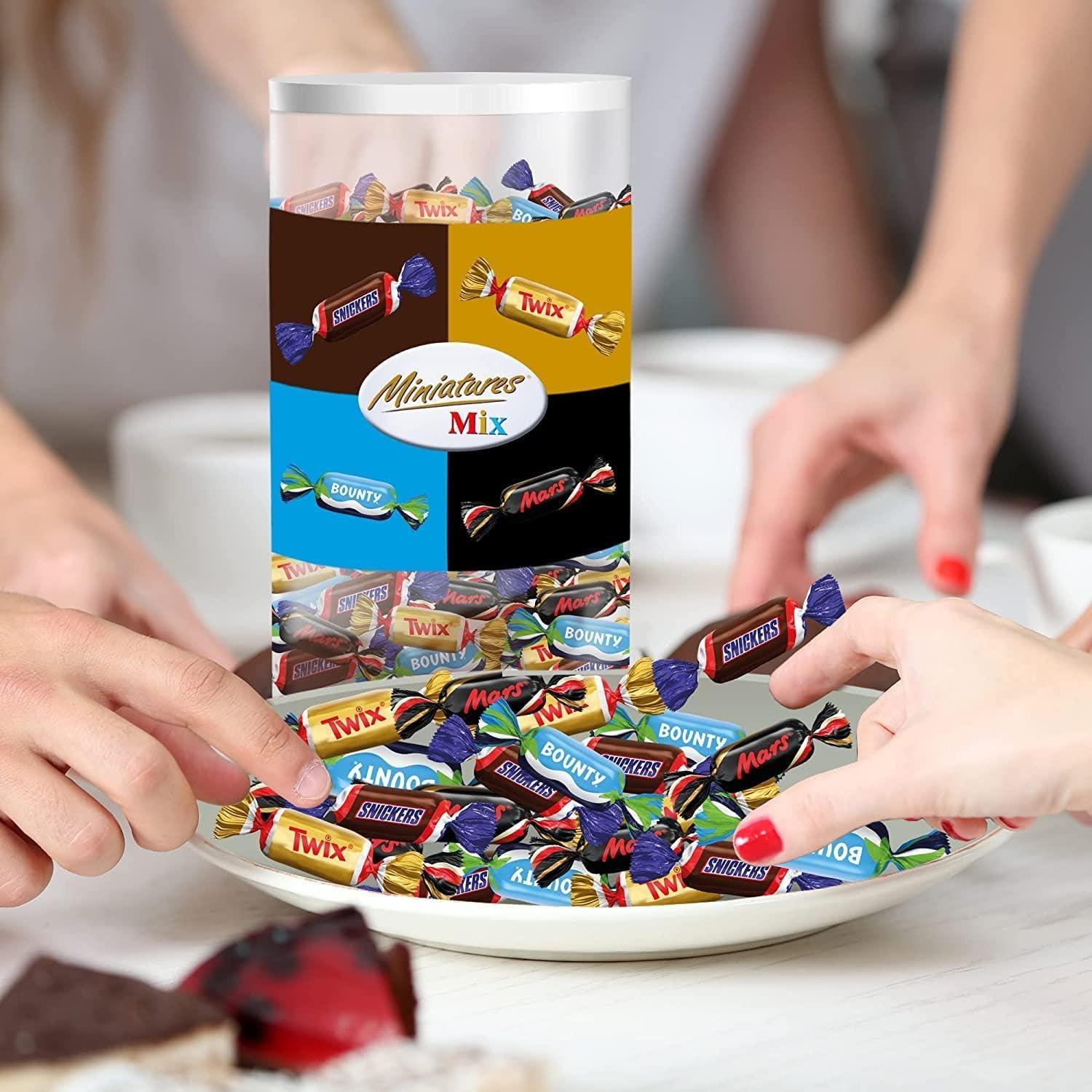 Shop Mars Snickers Bounty & Twix Miniatures Mix - 296 Bars 3 kg Party ...