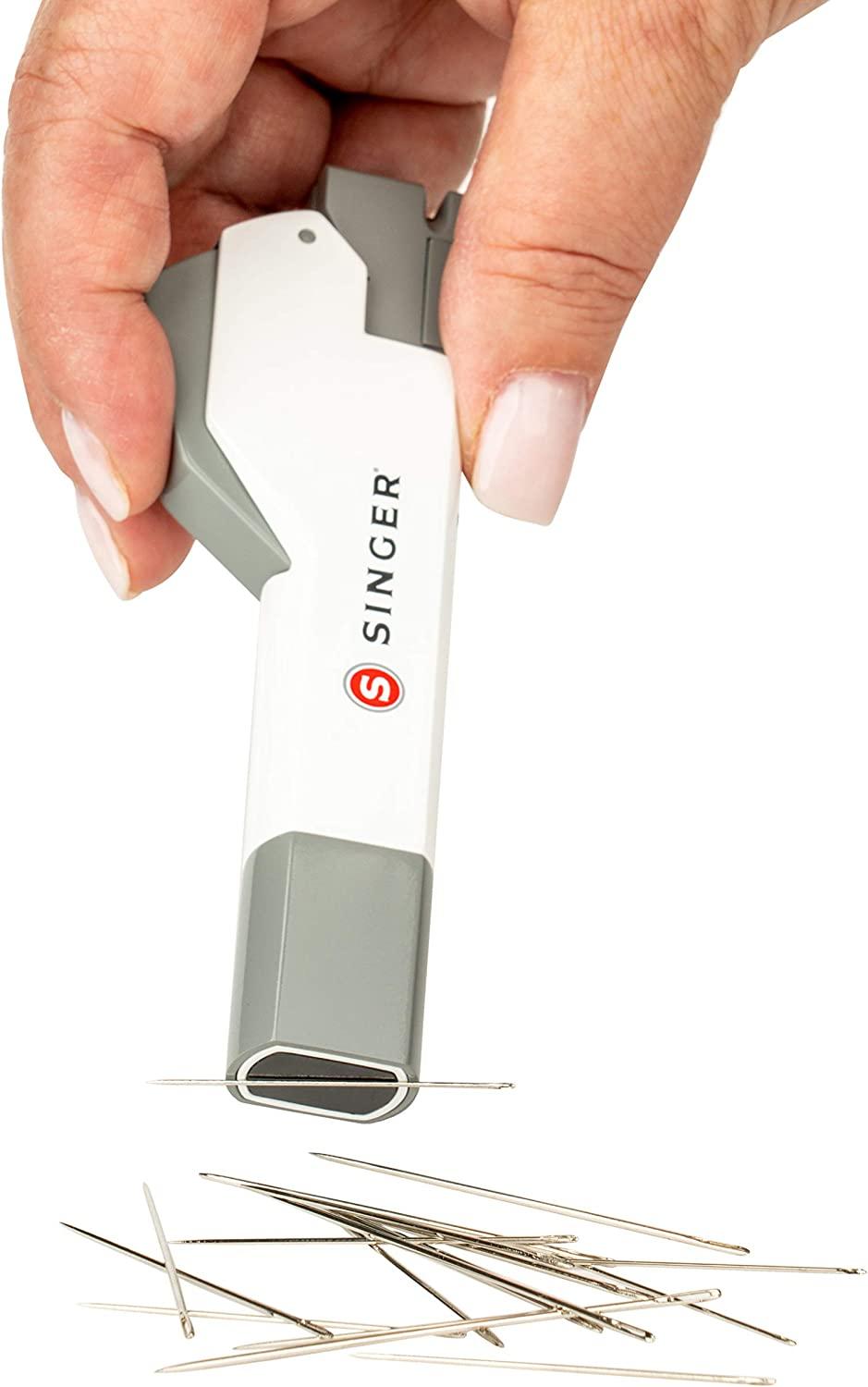 SINGER Needle Threader Assistant - Automatic Sewing Needle Threader ...