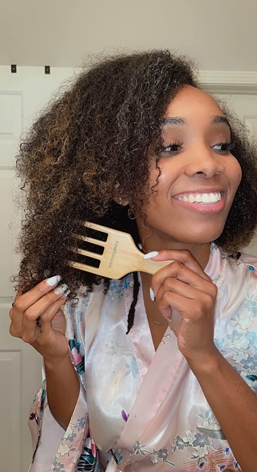 GranNaturals 4-Prong Wide-Toothed Wooden Hair Pick for Curly Hair ...