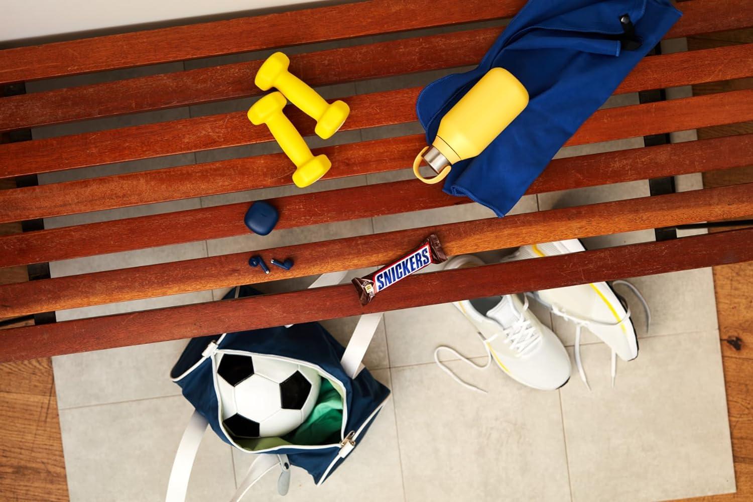 Buy Snickers Chocolate Bar 32 Pack | Large 50g Bars | Perfect Football ...