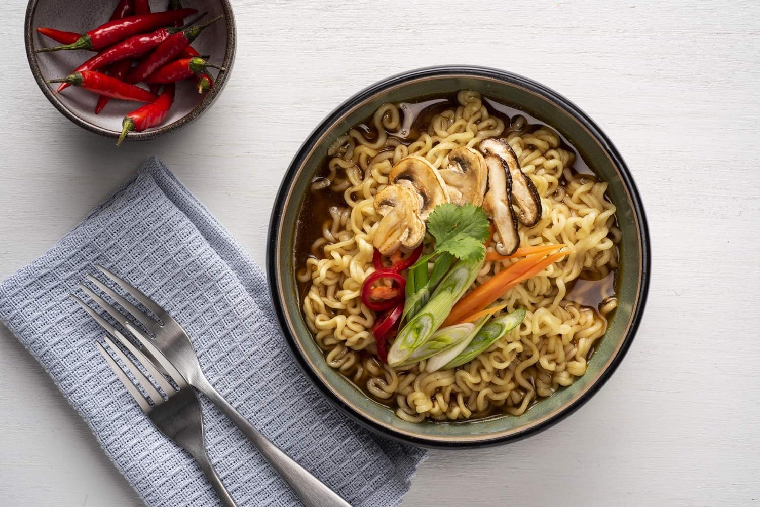 NONGSHIM Instant Noodles Big Bowl Shin - Multipack (16 X 114g) - Authentic Korean Bowl Noodles ...