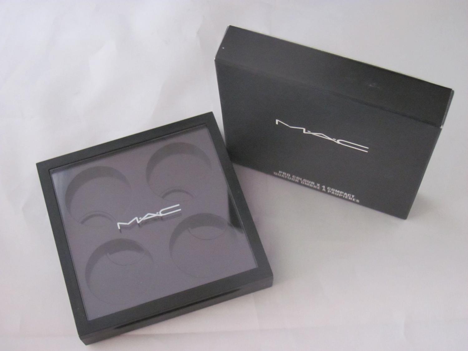 MAC Pro Colour X4 Compact | Pro Pan Shadows Palette | Buy Now with ...