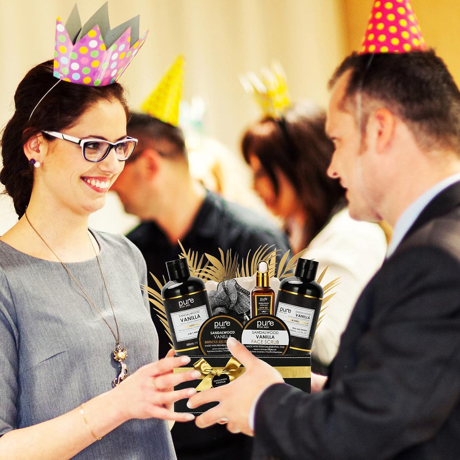 Pure Men's Bath and Body Gift Set - 7 Pc Natural Spa Gift Basket for ...