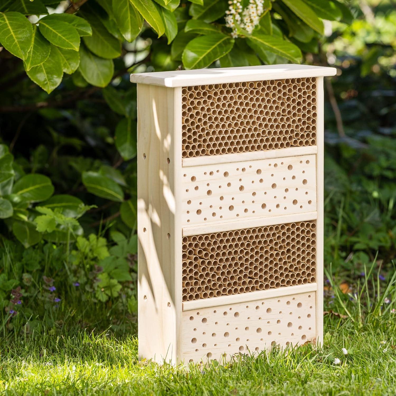 Navaris Bee Hotel for Garden - Wooden Bug Insect Shelter with Nesting ...