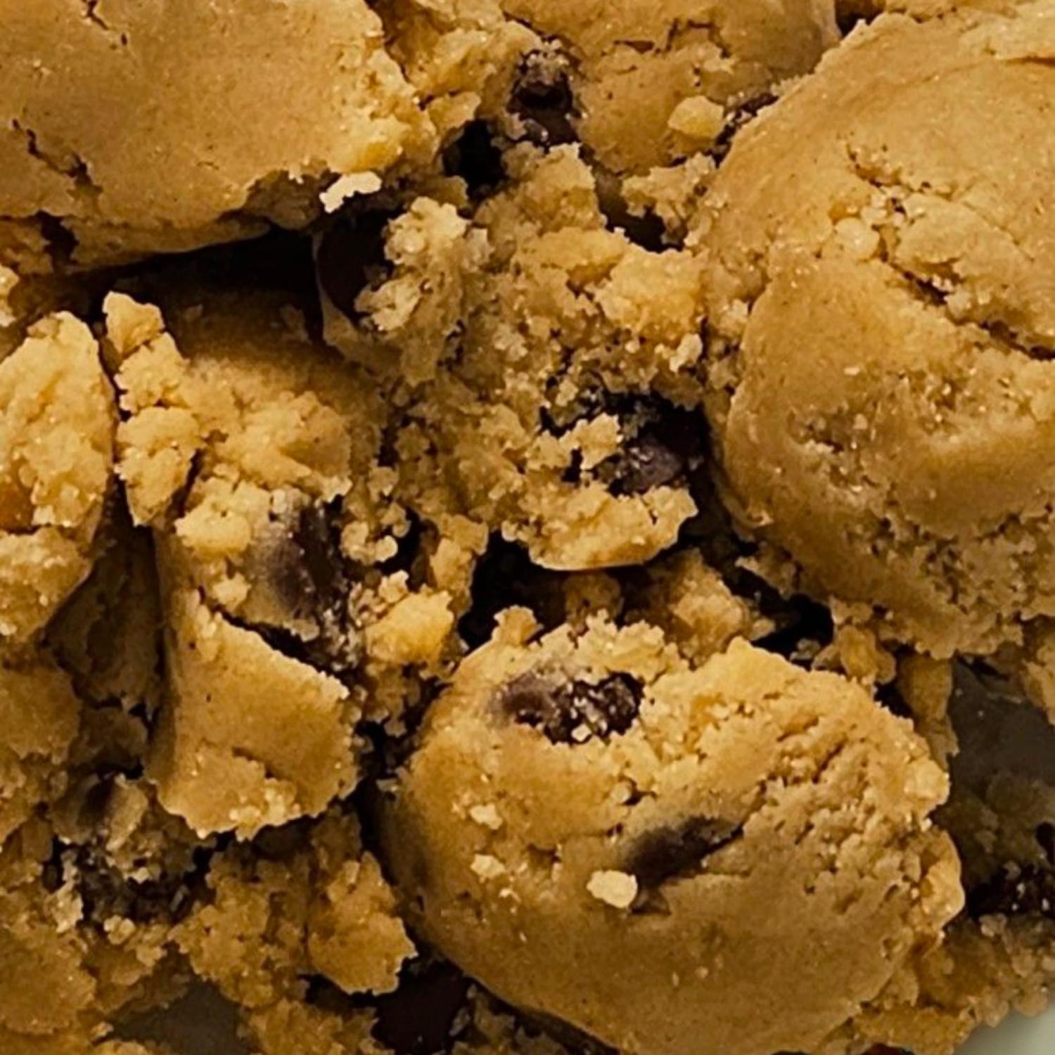 Bingo & Bongo Edible Cookie Dough Chocolate Chip Flavour | Buy Now with ...