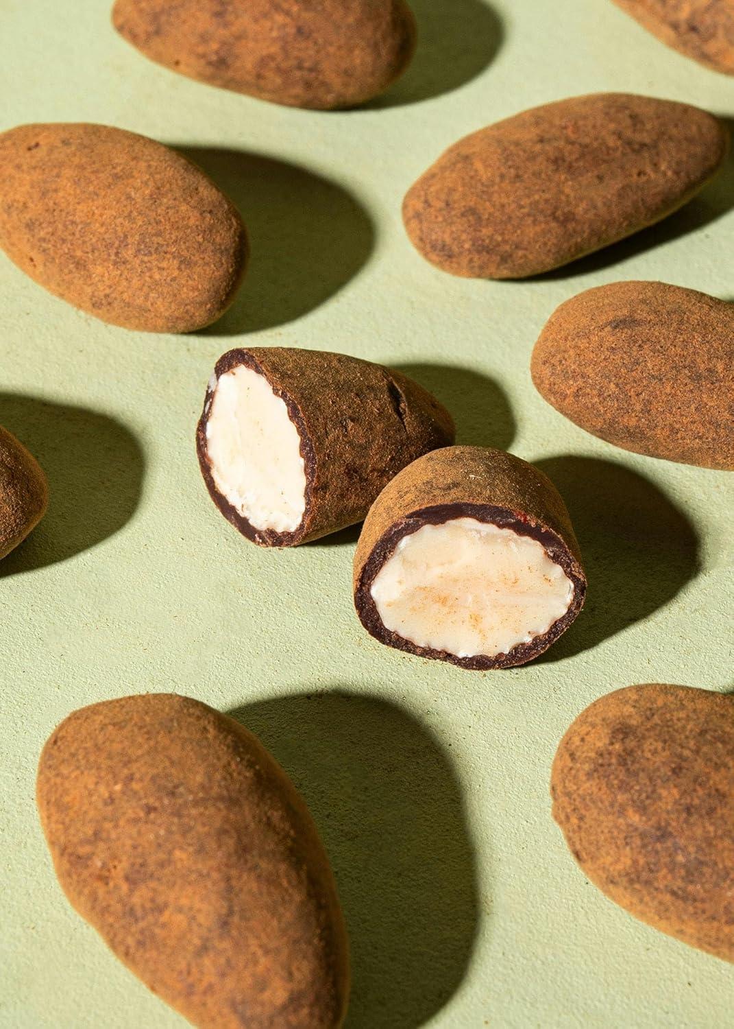 Buy KoRo Skinny Dipped Chocolate Almonds with Cinnamon 1 kg - Crunchy ...