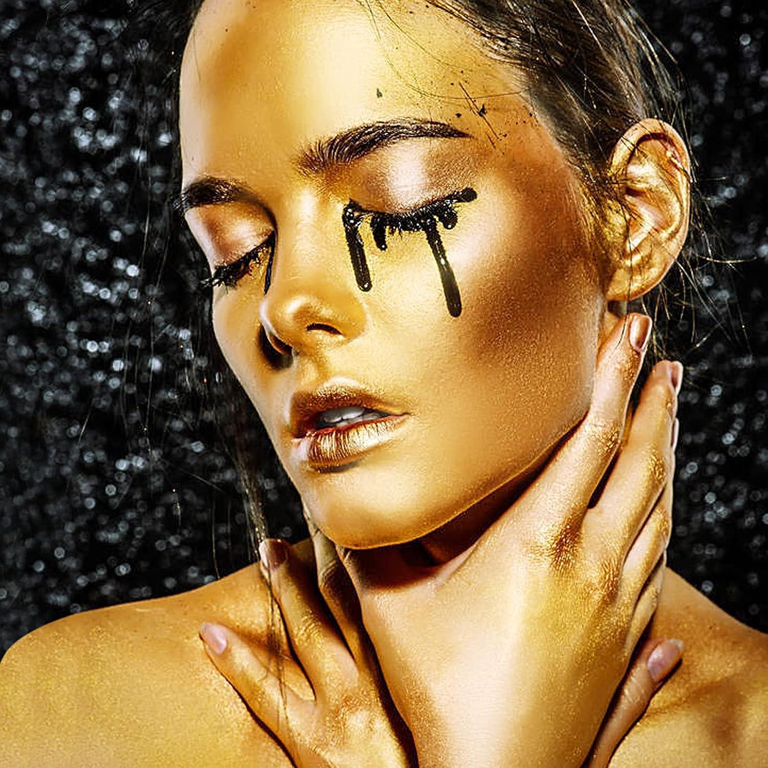 Metallic Face Makeup