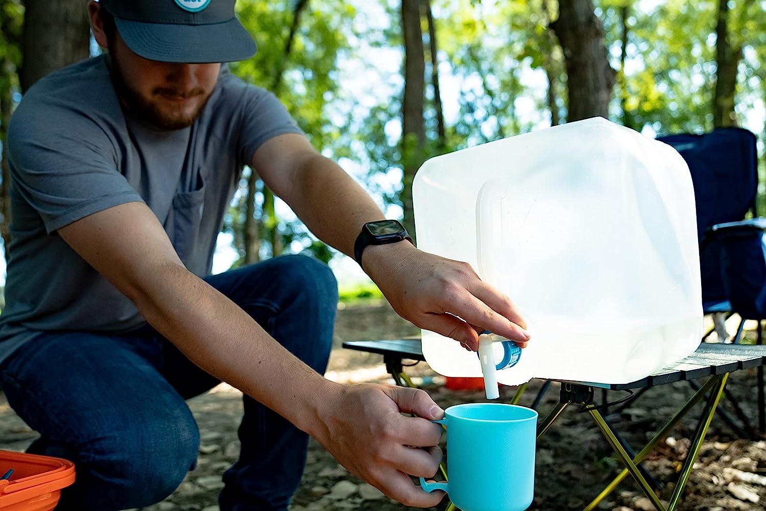 UST 5 Gal Water Carrier Cube with Collapsible Transparent Compact ...