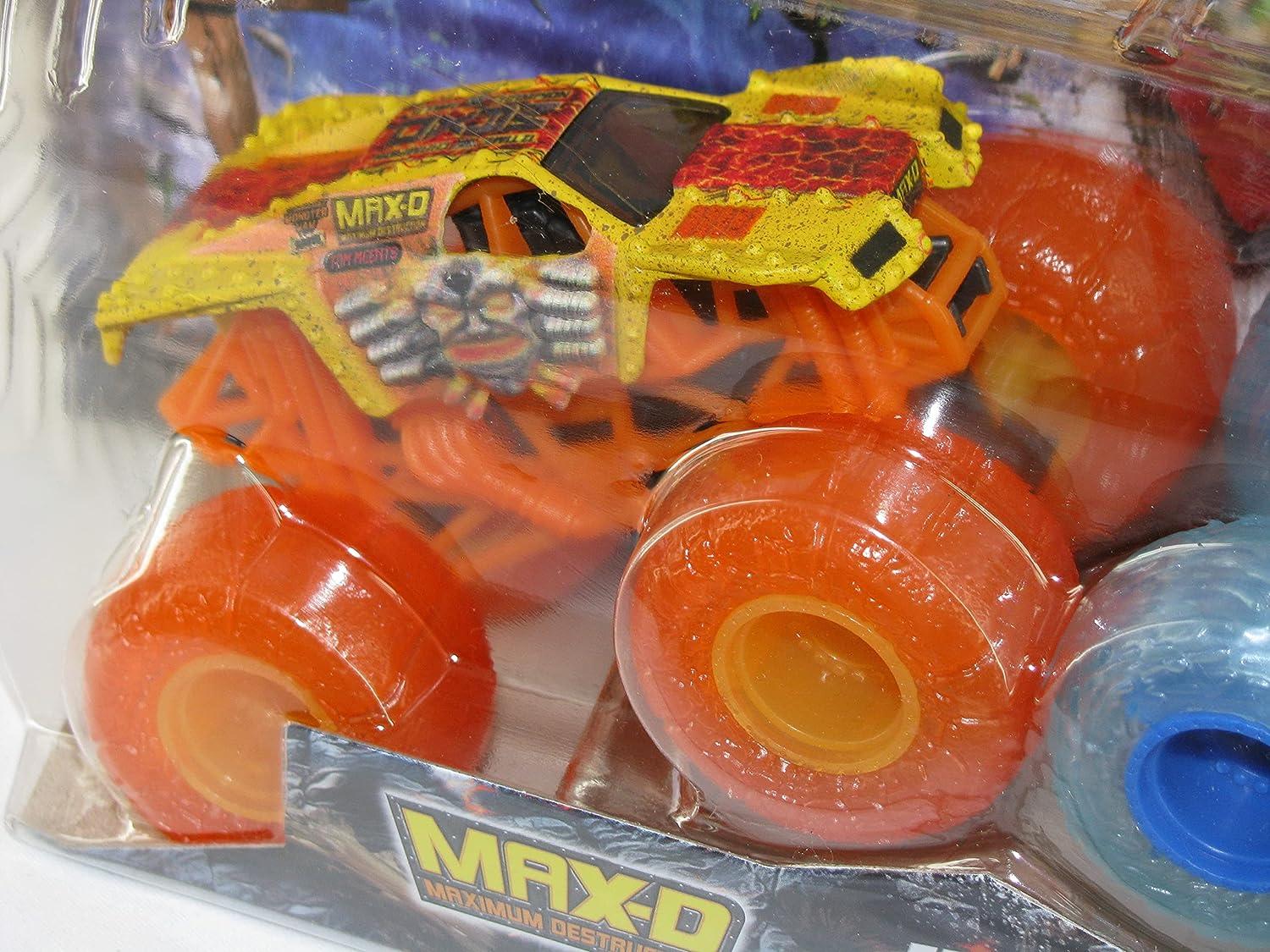 Monster Jam 2022 Earth vs Surf Series 2-Pack: Max-D Earth vs Zombie ...