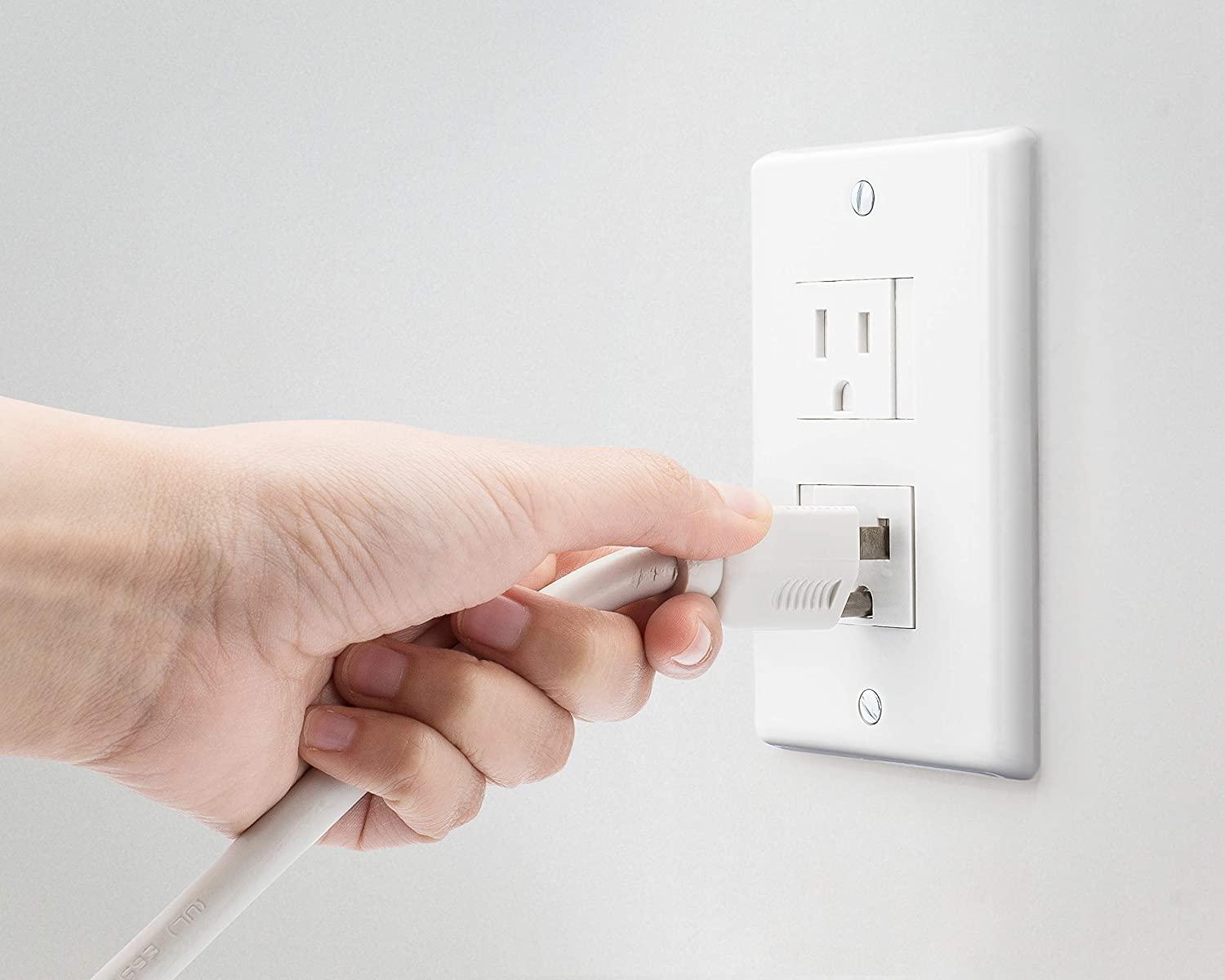 6-Pack Safety Innovations Self-Closing (2 Screw) Decora Outlet Covers ...