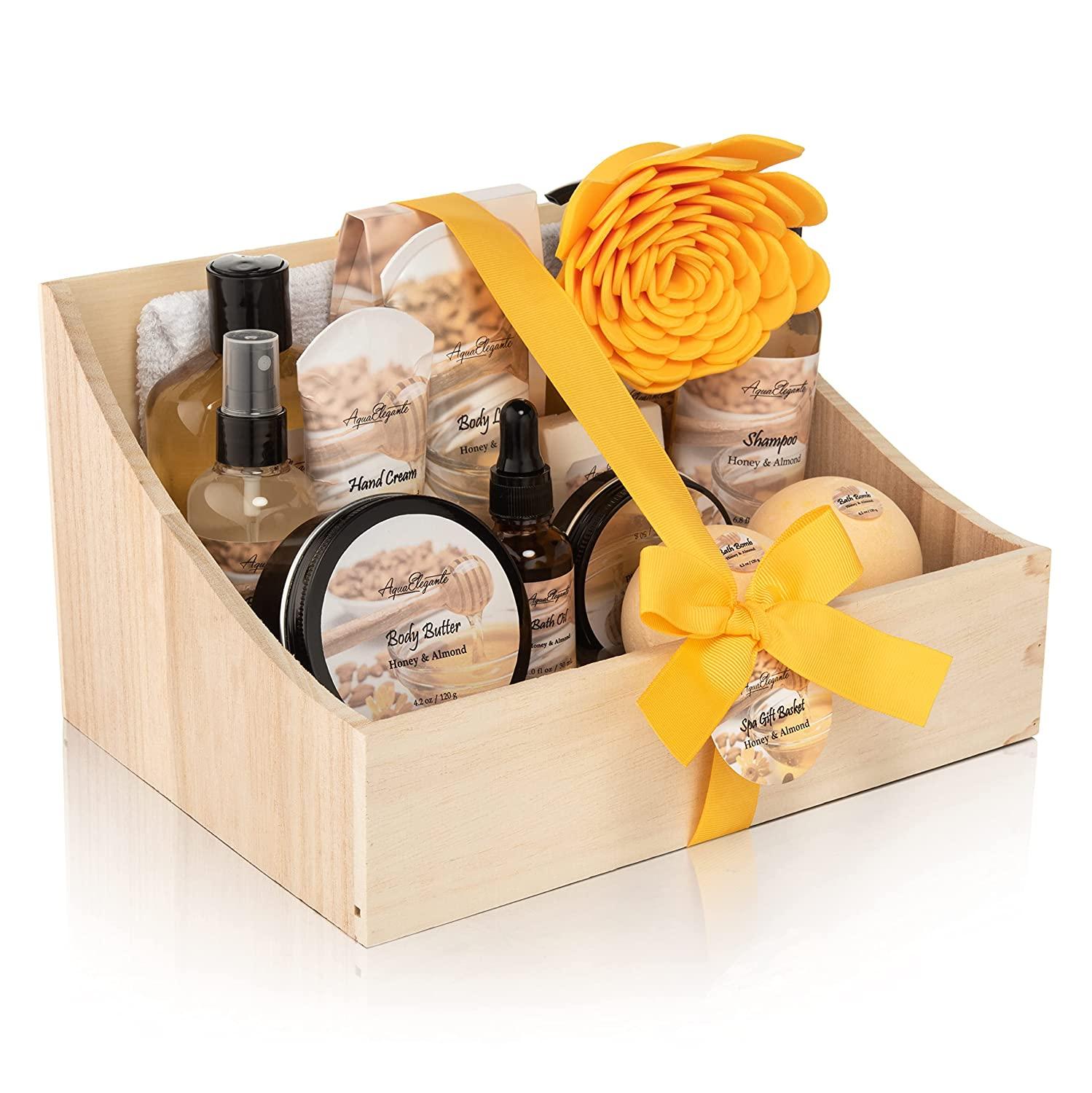 Luxury Bath Spa Gift Set with Honey & Almond - 15 Piece Spa Kit with ...