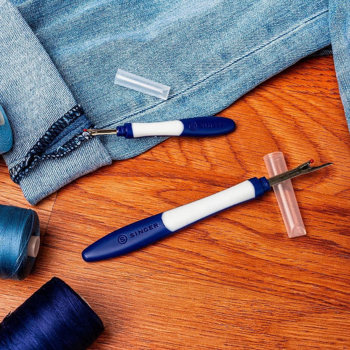 SINGER Comfort Grip Seam Ripper Set - Blue/White 2 Piece | Buy Now with ...