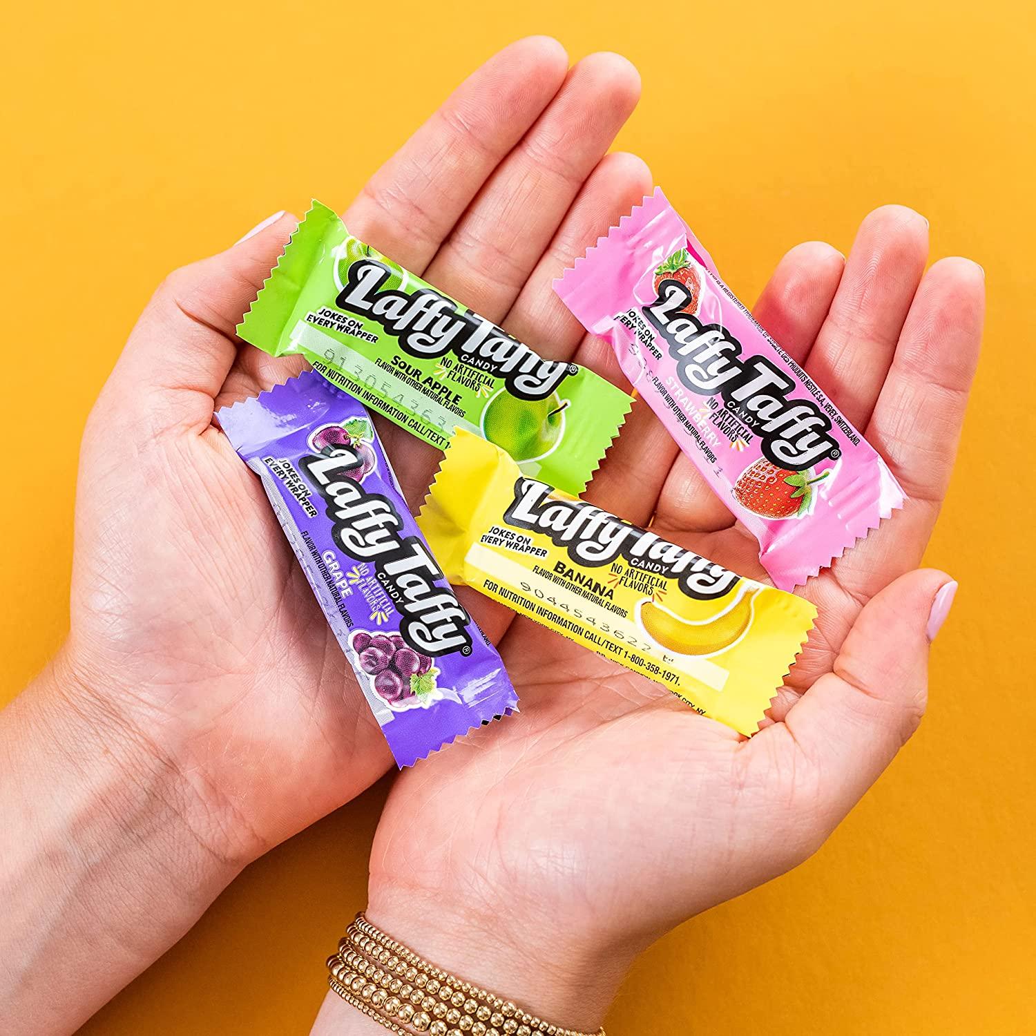 Laffy Taffy Assorted Taffy Chews - 145 Count Pack - Chewy Candy Mix ...