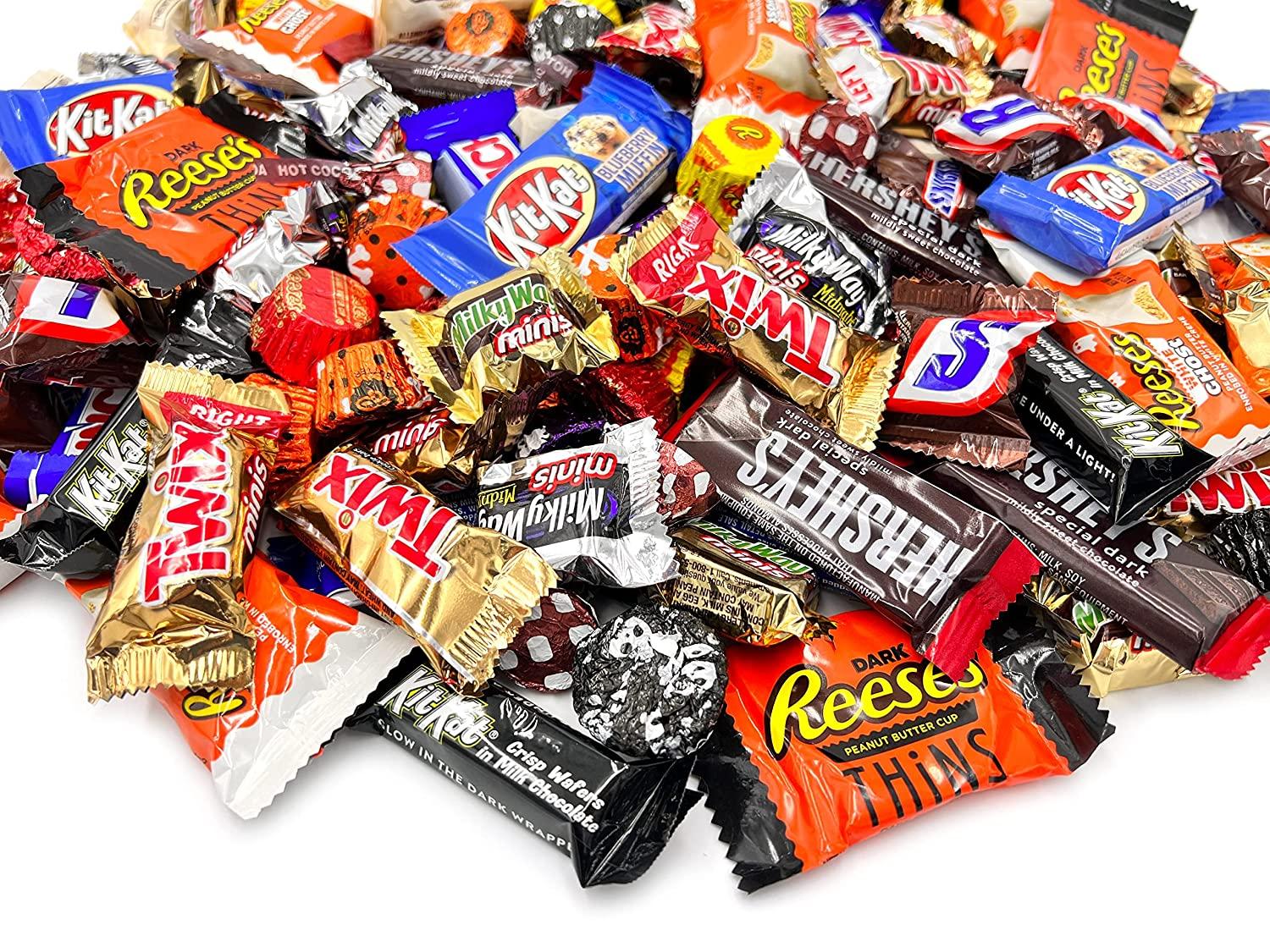 LaetaFood Chocolate Candy Bar Assortment - HERSHEY'S SPECIAL DARK ...